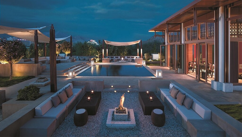 Shangri La Lhasa Tibet | Luxury Hotel in Lhasa
